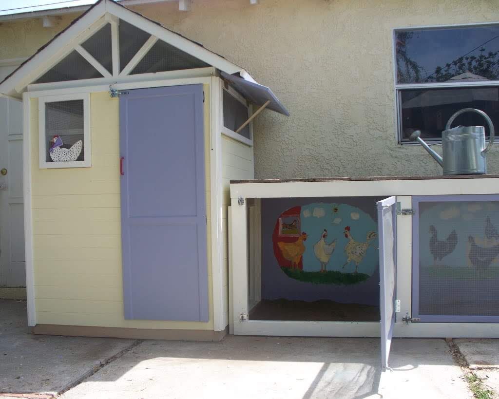 A bad experience with sand in the chicken run - Hanbury House